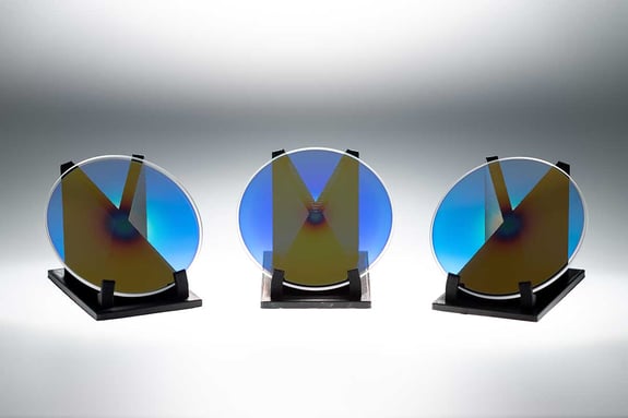 Gradient Reflectivity Mirrors | Advanced Laser Applications | Coatings